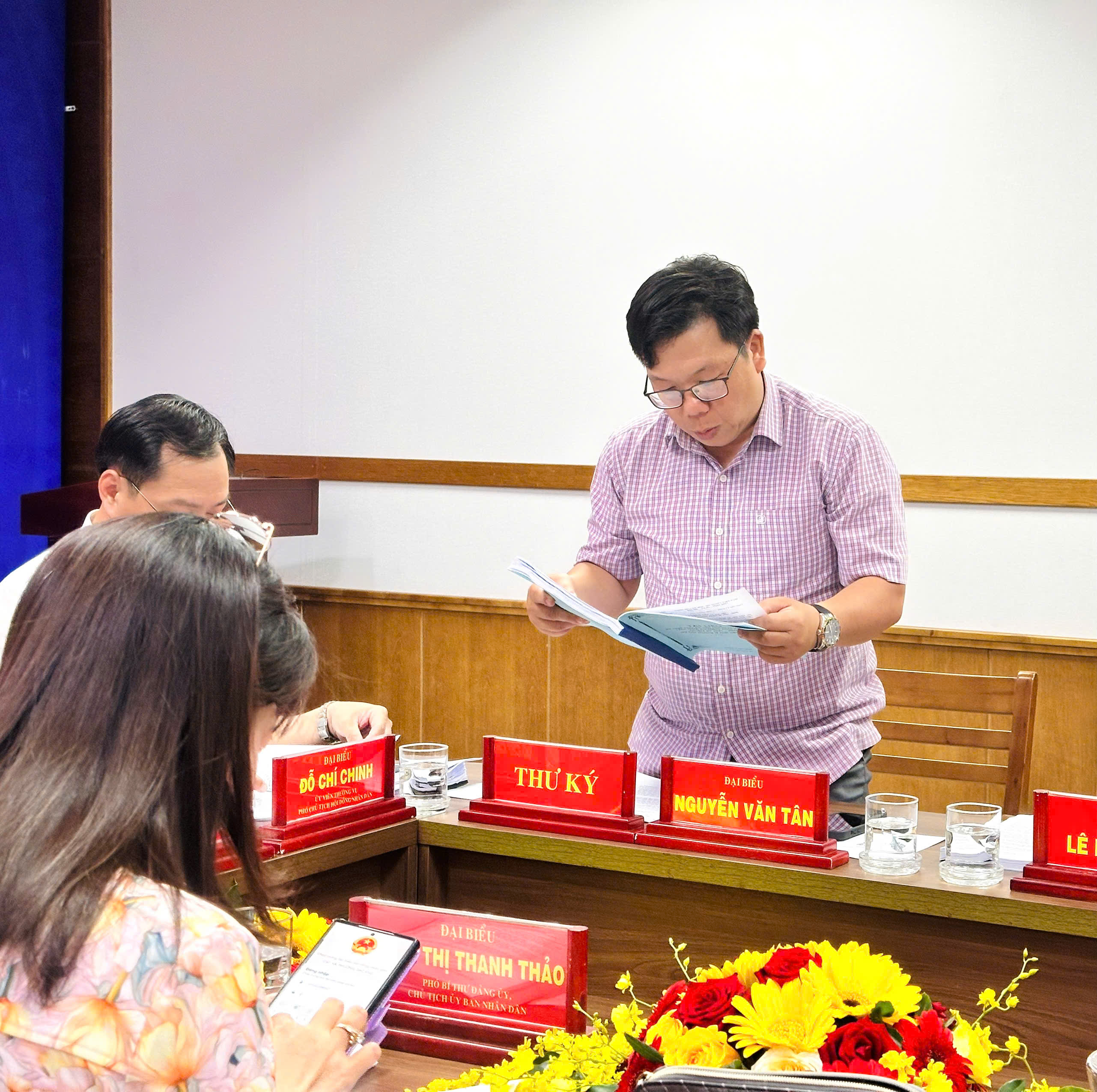 Họp Hội đồng nhân dân lâm thời phường Xóm Chiếu nhiệm kỳ 2021 – 2026 ...